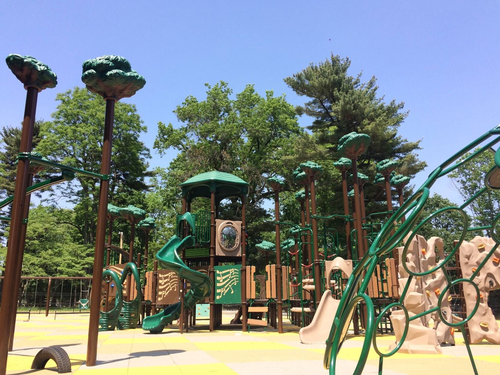 11 playgrounds in and near Lancaster County to visit for free family ...