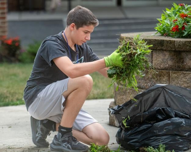 Lancaster County teenagers volunteer with St. Mary's Catholic Church's ...