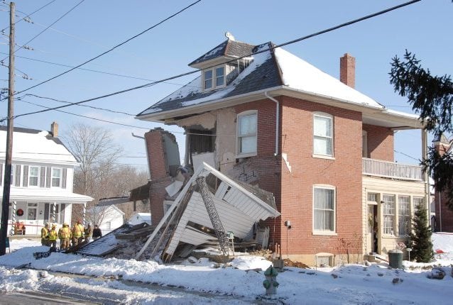 Home's front wall and porch collapse | News | lancasteronline.com