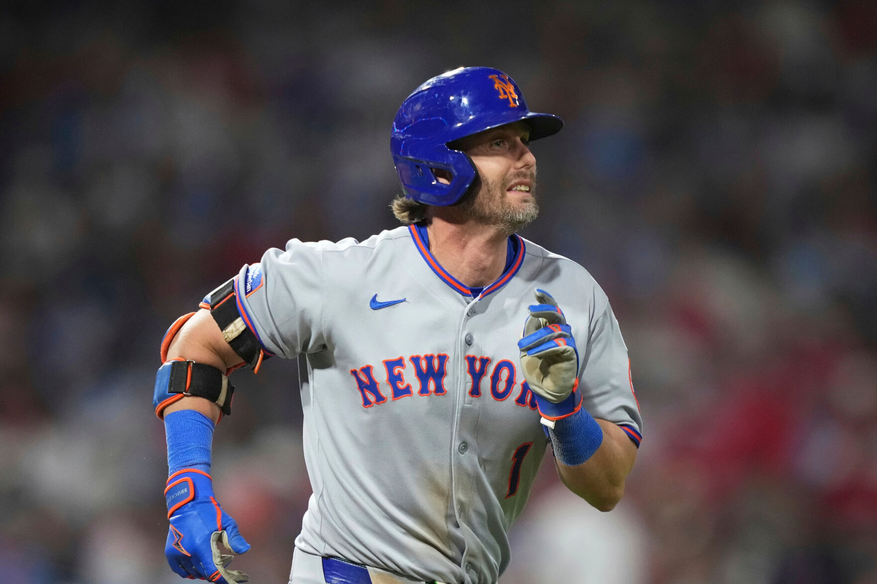 Mets jettison Jeff McNeil in trade to A's following departures of ...