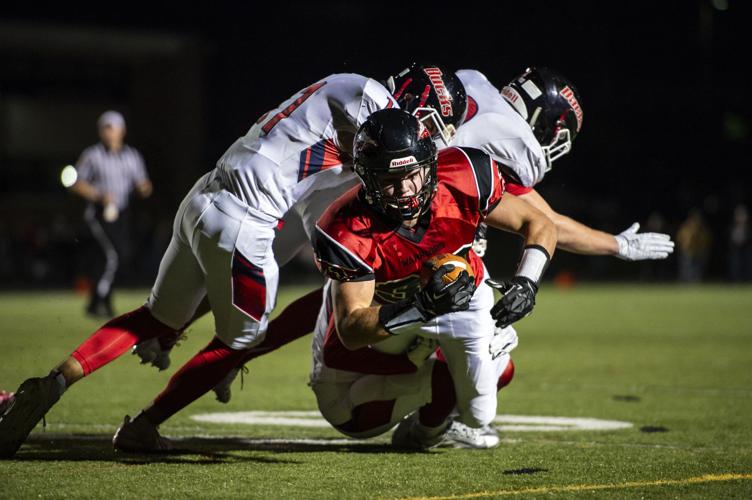 31 years after father played in Big 33, Warwick tight end Hayden Rucci ...