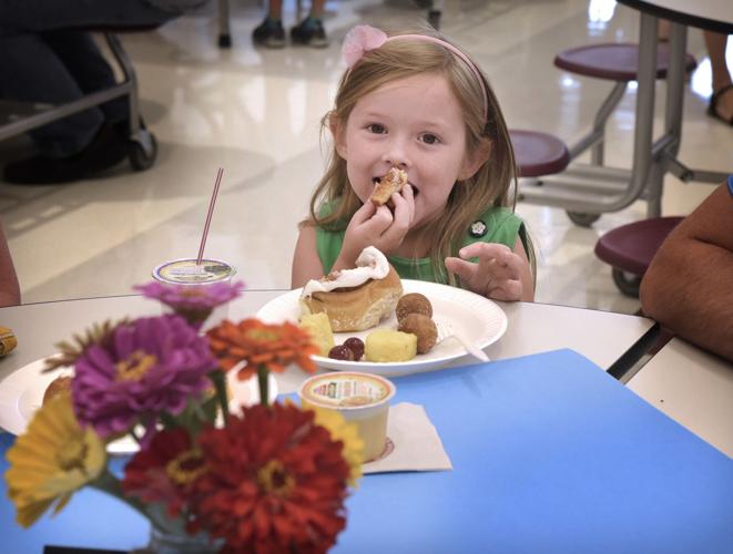 Kindergarten Cafe tradition continues at Doe Run Elementary School ...