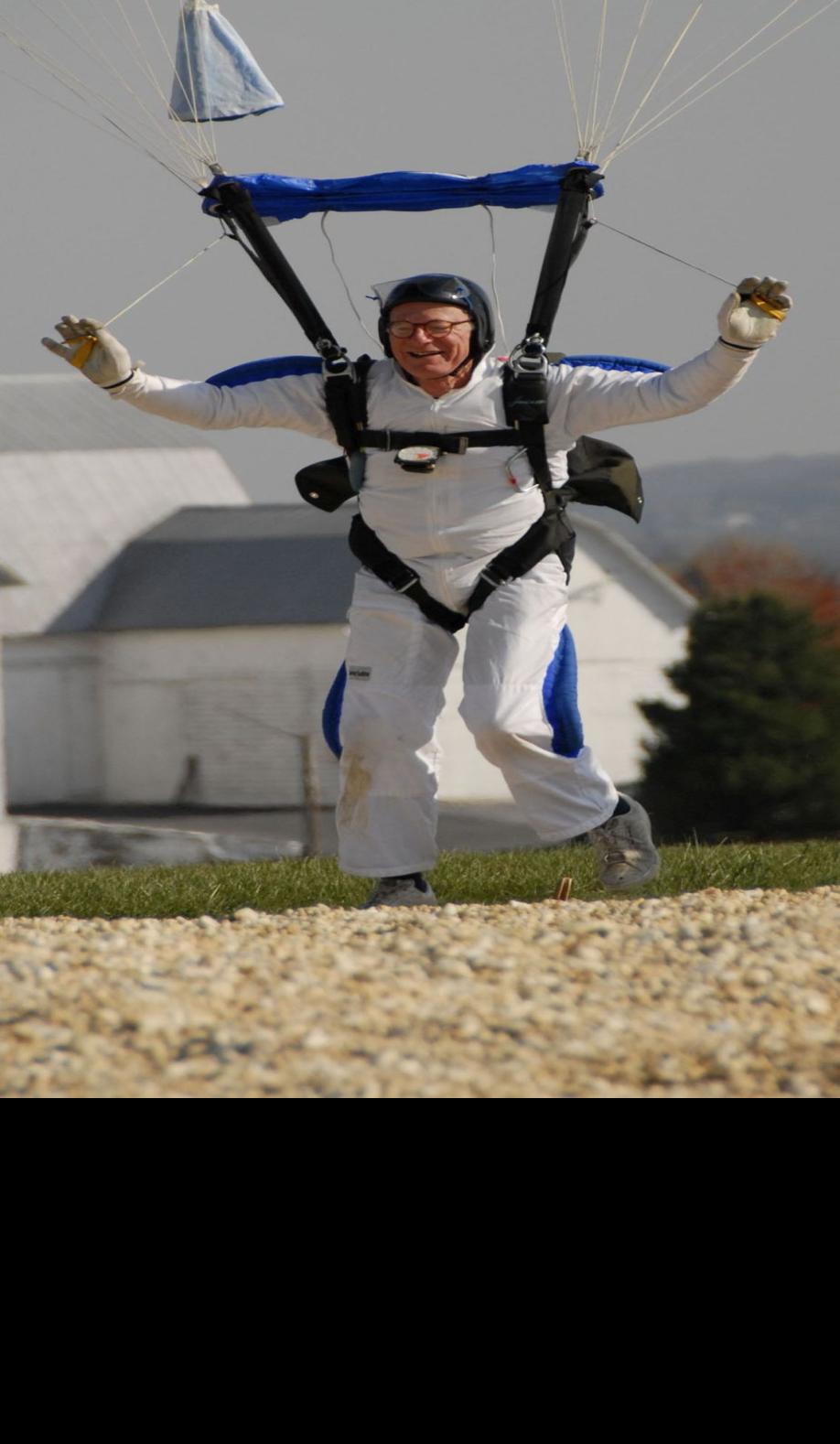 83-year-old Elizabethtown man, veteran of 13,000 parachute jumps, is ...