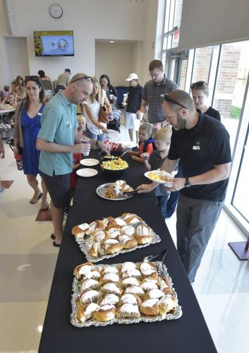 Kindergarten Cafe tradition continues at Doe Run Elementary School ...