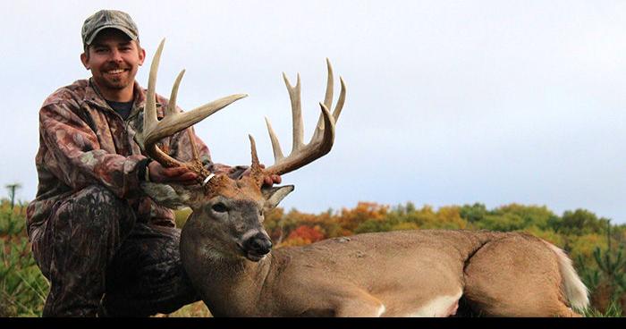 A tale of two big bucks | Outdoors | lancasteronline.com