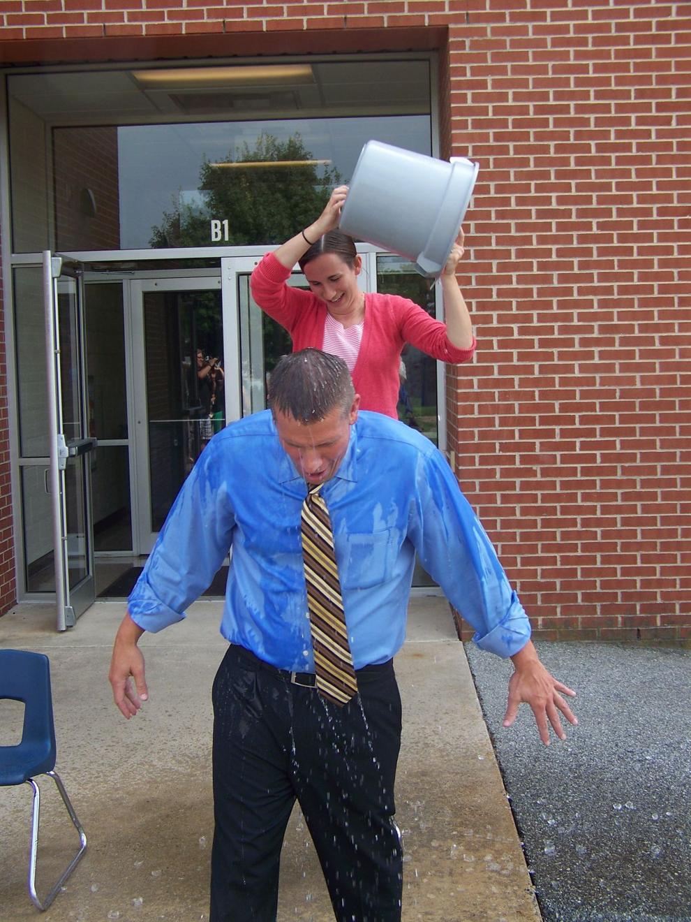 WATCH: Local schools join ice bucket challenge | Local News ...