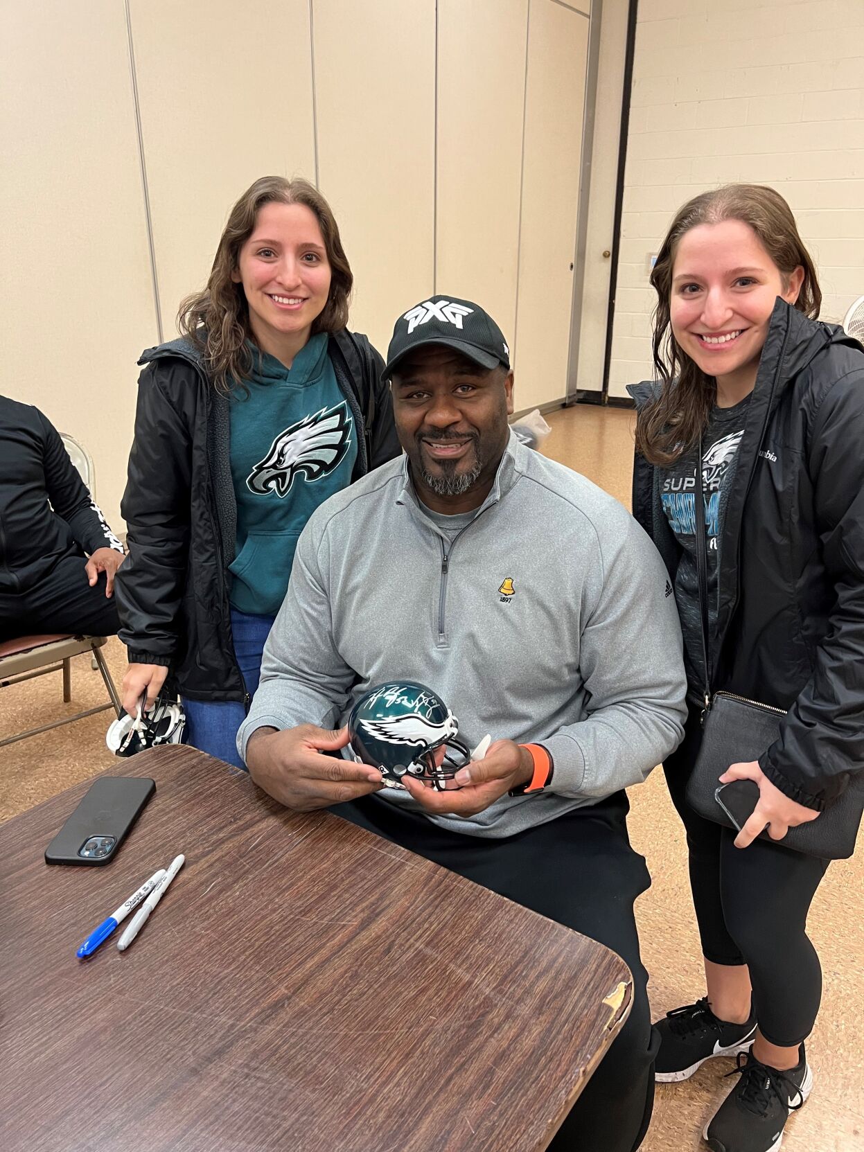Former Eagle Jeremiah Trotter appears at Ephrata card show | NFL ...