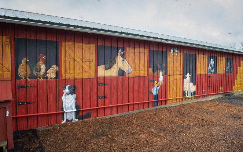 Heidi Ruhl's mural at Amish Farm and House [photos] | Entertainment ...