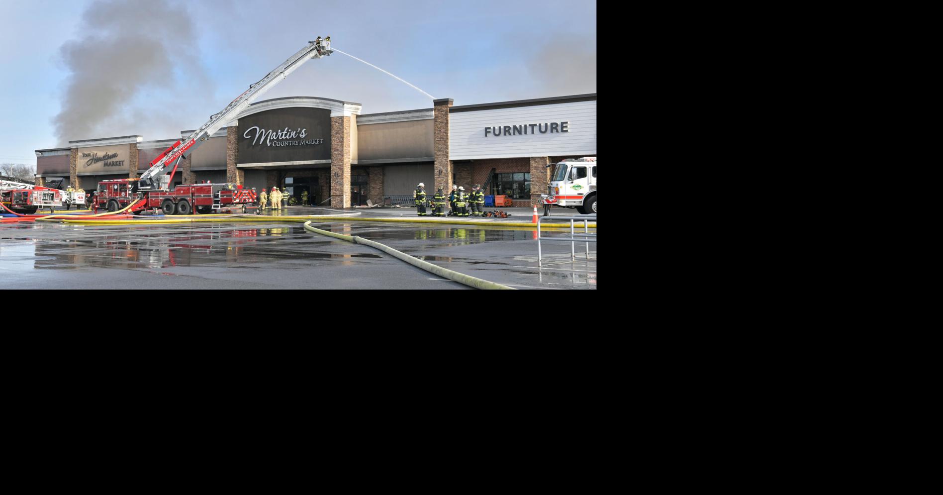 Scenes from the fire at Martin's Country Market [photos] | Local News ...