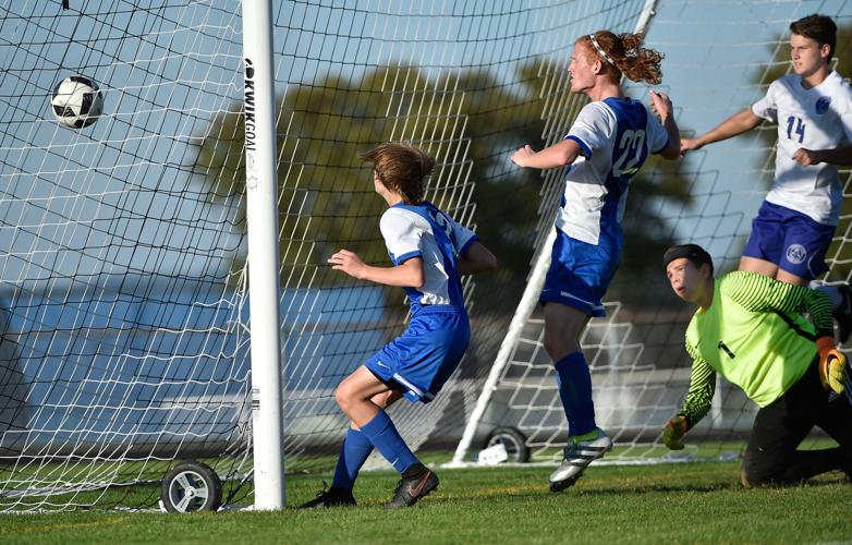 Garden Spot, Lampeter-Strasburg ‘duke it out’ to 1-1 tie in boys soccer ...