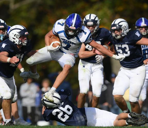 Lampeter-Strasburg vs. Wyomissing - L-L League Week 10 football [photos ...