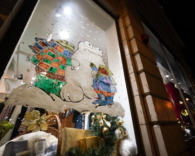 Retailers prepare for the holiday shopping season at Lancaster Shops ...