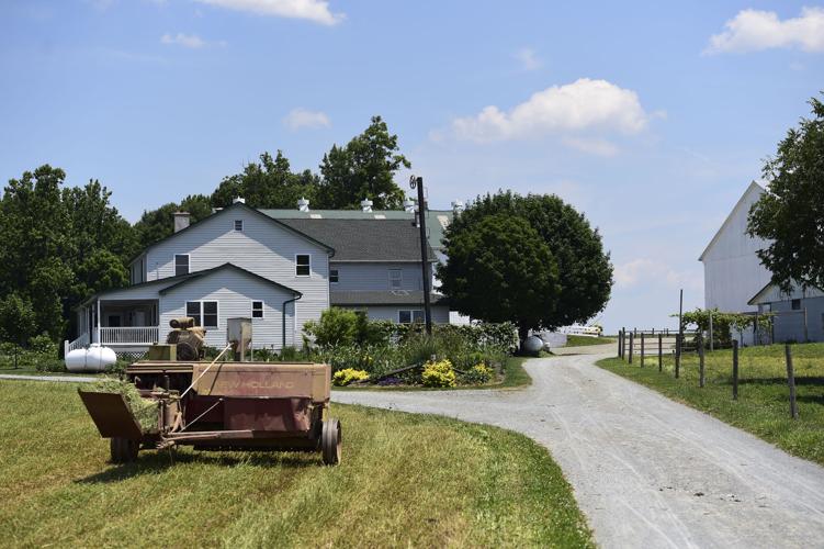 Relative of woman in 'gift' child case describes her break from Amish ...