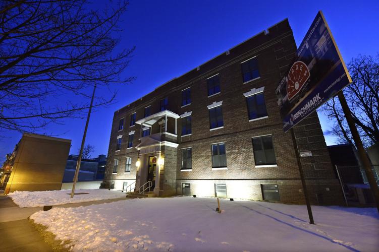 Decades: Arcade, bar, restaurant and bowling alley [photos ...