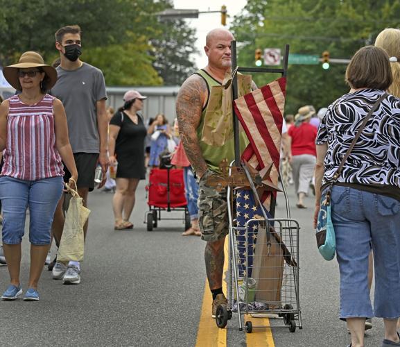 Lititz Rotary Club Craft Show [photos] | Local News | lancasteronline.com
