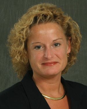 Cathy Graver | Homes | lancasteronline.com