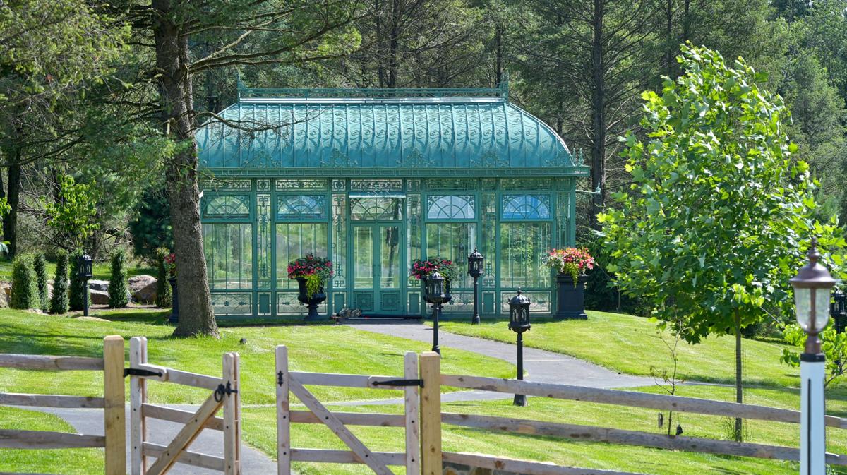 Star Barn(s): When the iconic structure was moved and rebuilt, a second ...