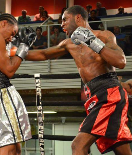 Lancaster boxer Evincii Dixon keeps up a busy pace | Boxing ...