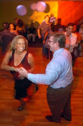 Dance: Salsa | Lifestyle | lancasteronline.com