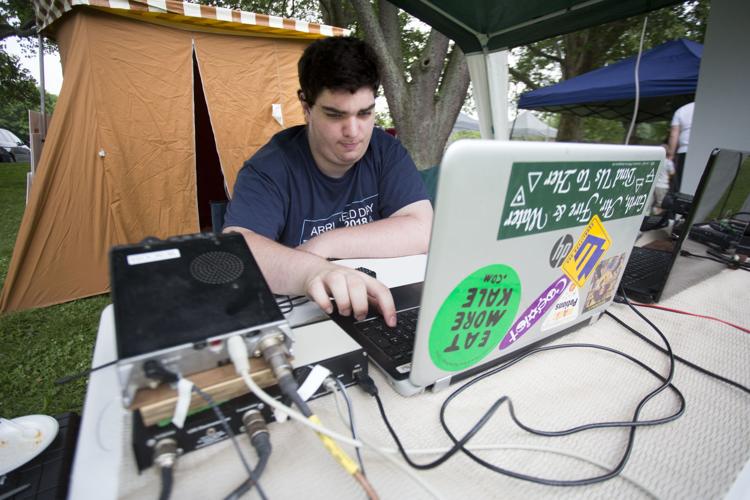 Calling the world from Lancaster County: Ham radio operators power up ...