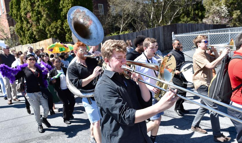 Watch: New Orleans-style 'second-line' parade brings NOLA celebration ...