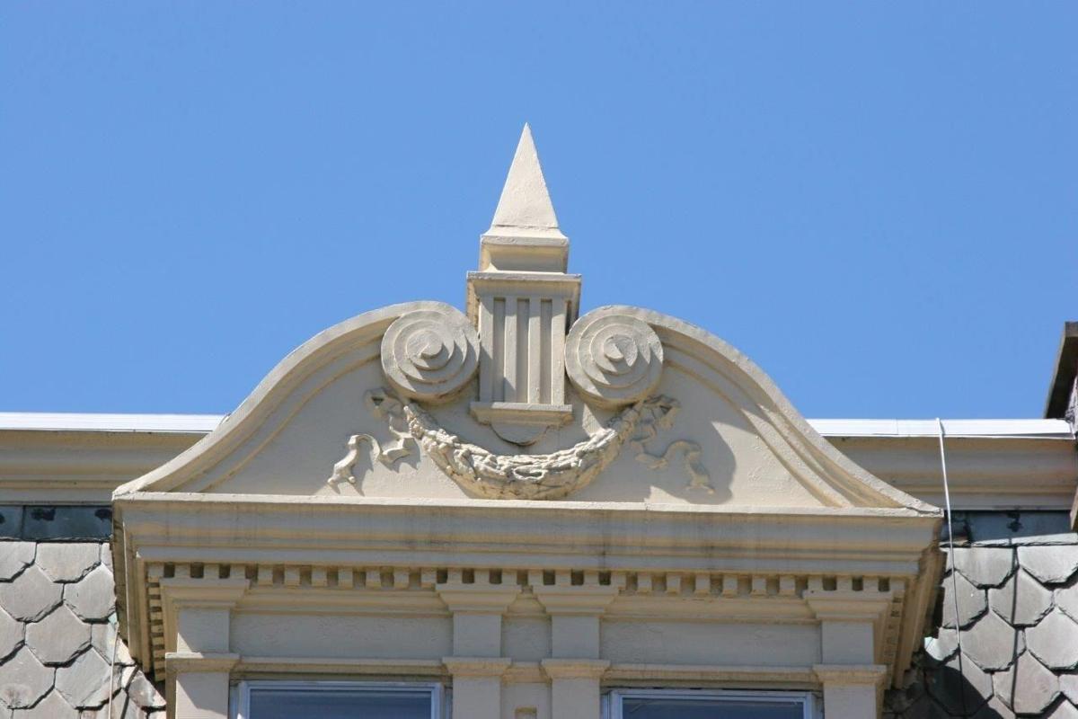 Design Intervention: The long and noble history of pediments | Home ...