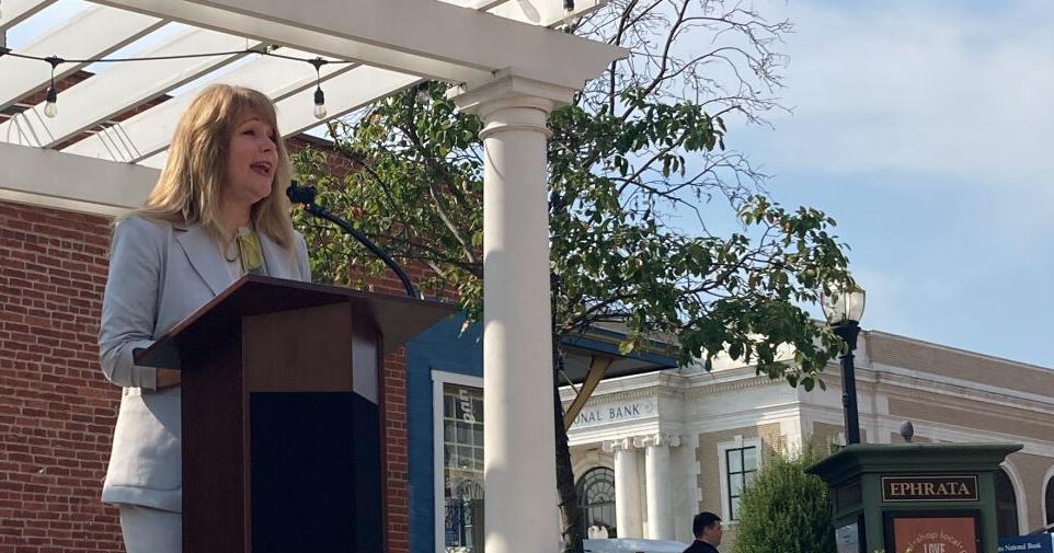 Ephrata leaders celebrate 'Main Street' designation for revitalization ...