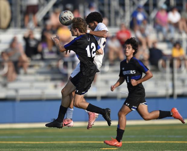 Lampeter-Strasburg vs. Lancaster Catholic - L-L League boys soccer ...