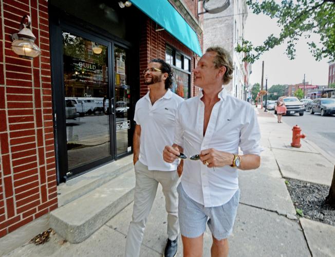 Television personality Carson Kressley shops, dines in Lancaster for a ...