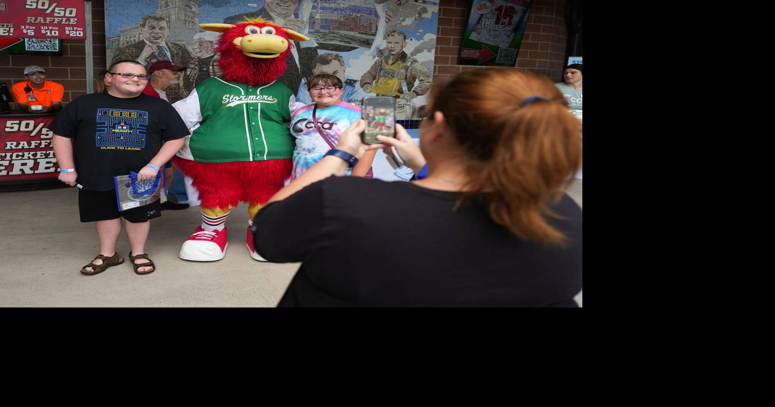 Here's what it's like to spend a night as Lancaster Stormers mascot ...