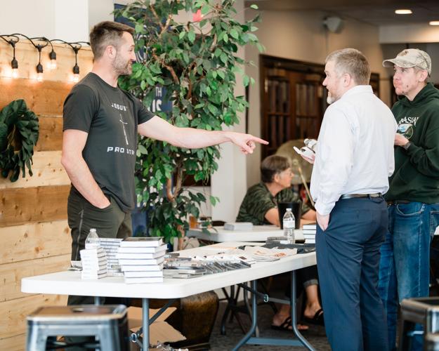 Alaskan hunting guide shares stories of adventures at Manheim church ...