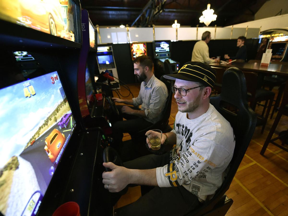 Decades bowling alley-arcade complex fills former Stahr Armory with fun ...