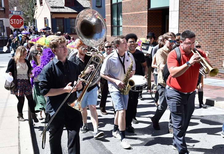 Watch: New Orleans-style 'second-line' parade brings NOLA celebration ...