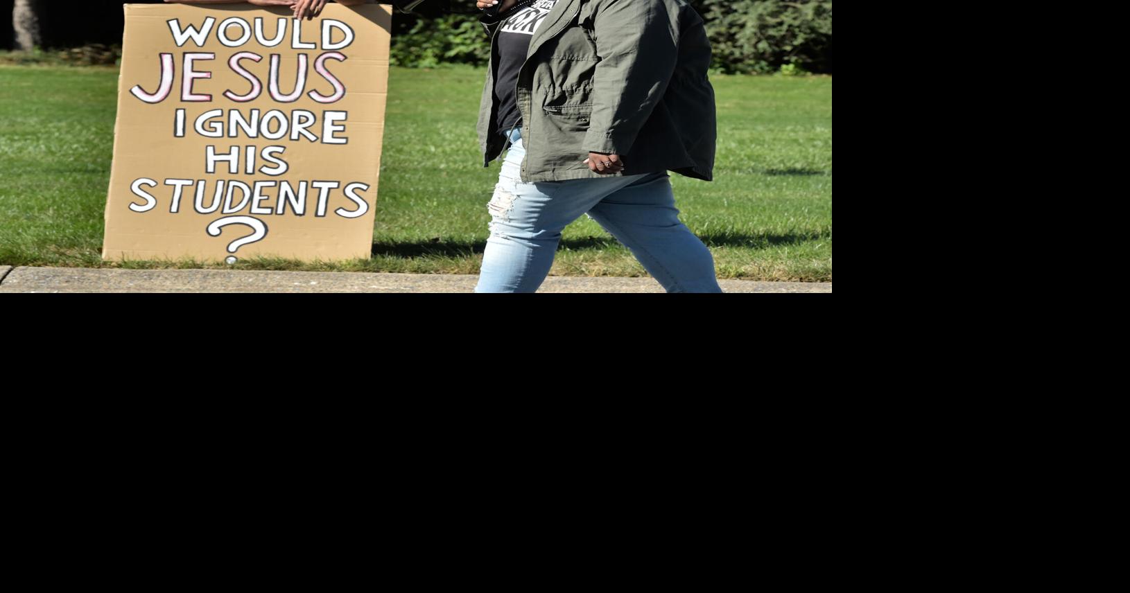 Students protest racism at Lancaster Bible College Tuesday morning ...