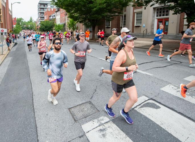 A look from the sidelines at the 2025 Red Rose Run [photos ...