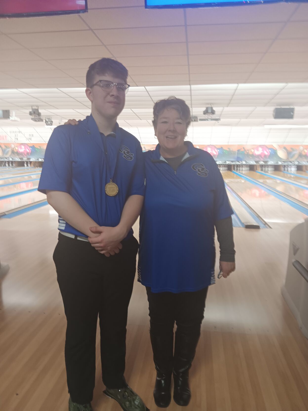 Garden Spot's Gavin Courtney hangs on for District 3 bowling gold ...