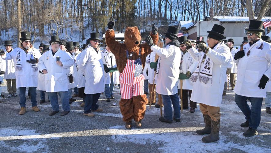 Octoraro Orphie makes his Groundhog Day 2026 prognostication [photos ...
