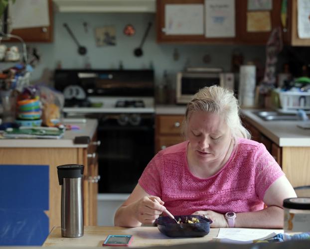 Special deliveries: How you can support moms-to-be on 'bed rest ...