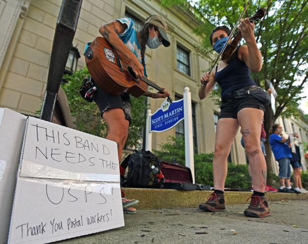 'Save our USPS' protesters rallied outside Lancaster city postal office ...