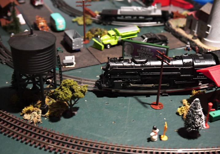 Elizabethtown Public Library train display [photos] | Entertainment ...