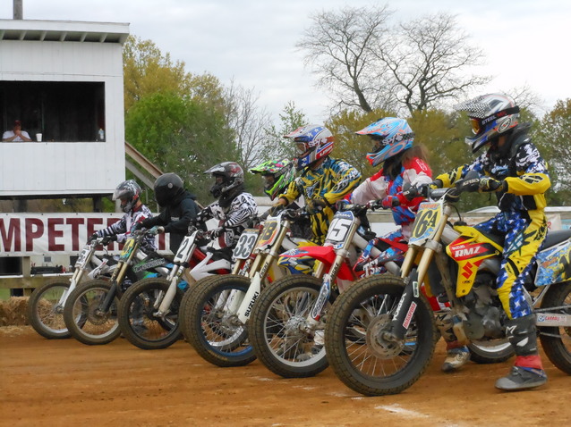 Motorcycle racers kick up dust, fun in Lampeter | News ...