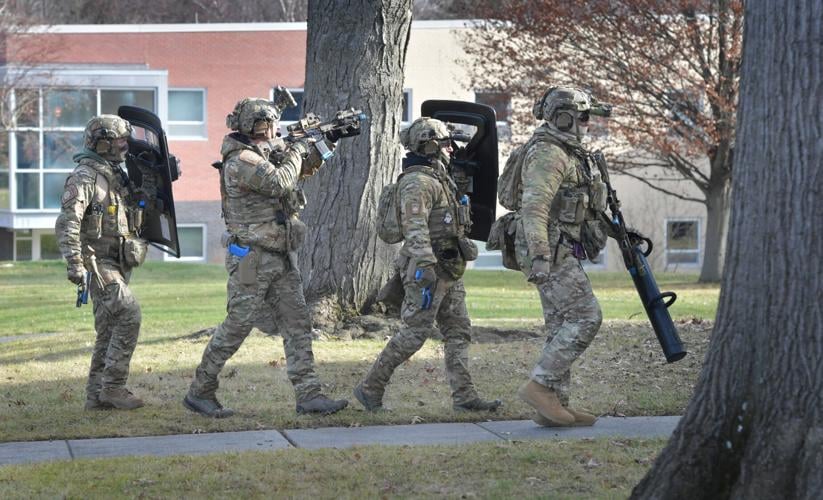 Pennsylvania State Police SERT Team trains on the MU Campus [photos ...