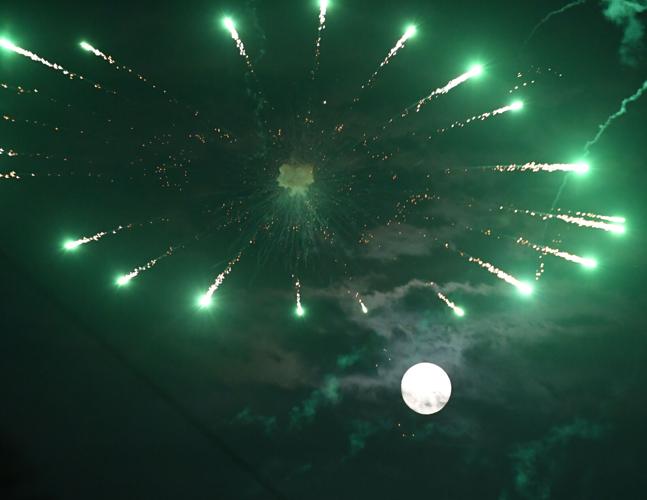 Mountville's Froelich Park hosts fireworks Saturday [photos] | Local ...