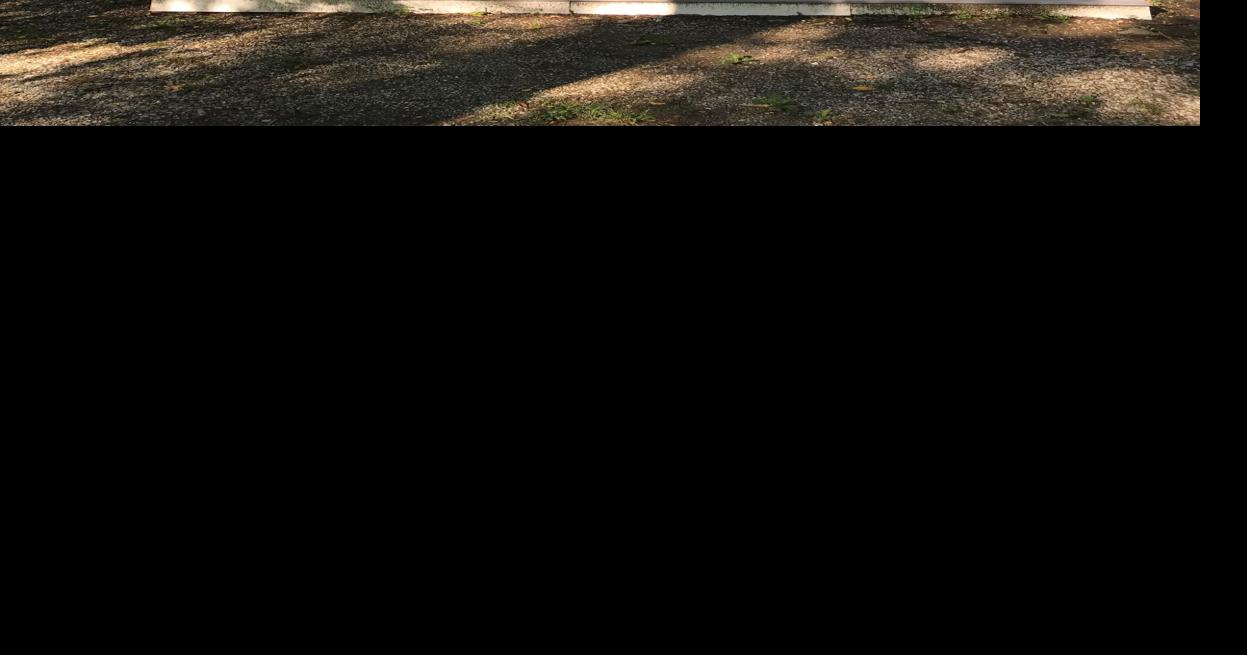 Here's what it's like to stay at the smallest tiny house at Tiny ...