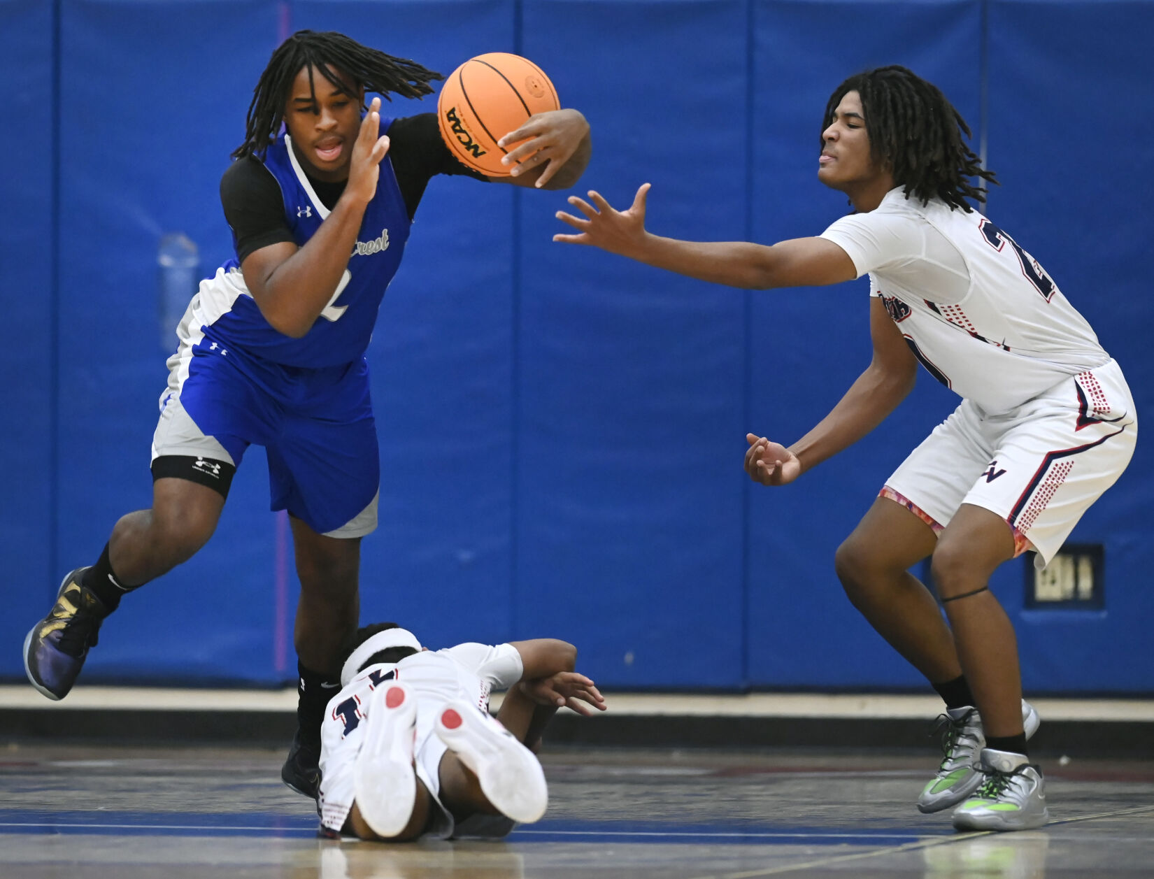 Cedar Crest vs. Conestoga Valley - L-L League boys basketball [photos ...