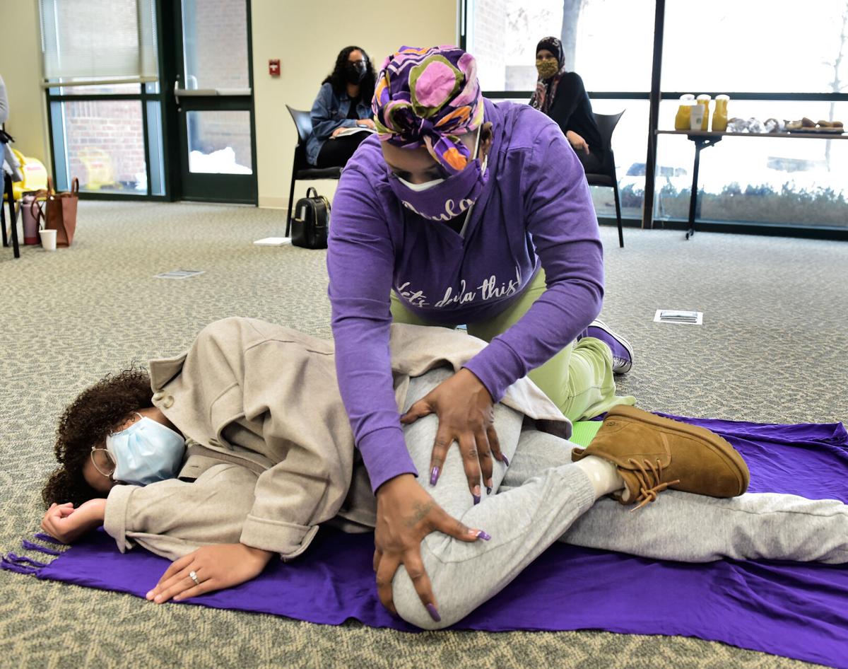 'We're talking about saving lives': Free doula training for communities ...