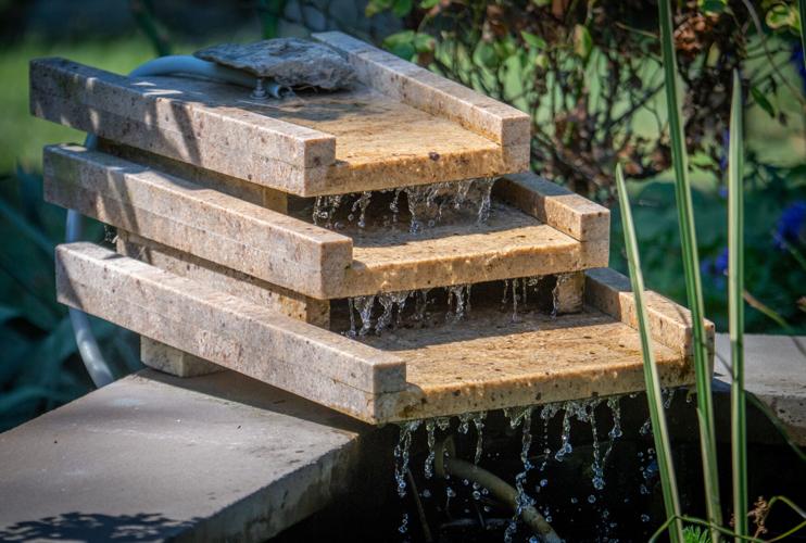 Betsy and Bill Musser's garden in Porches and Posies tour [photos ...