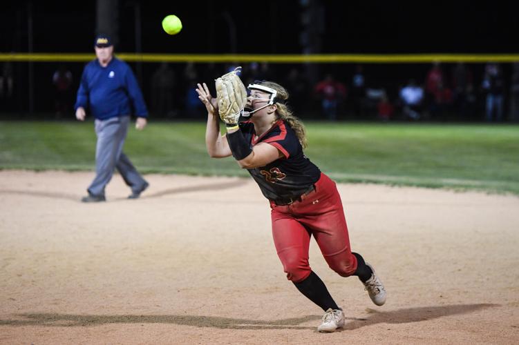 Hempfield vs. Warwick - L-L League softball championship [photos ...