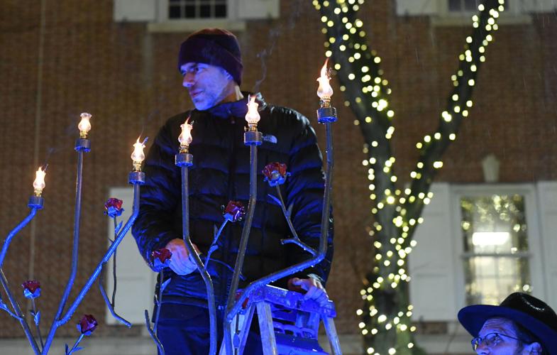 Menorah Lighting in Penn Square [photos] | News | lancasteronline.com
