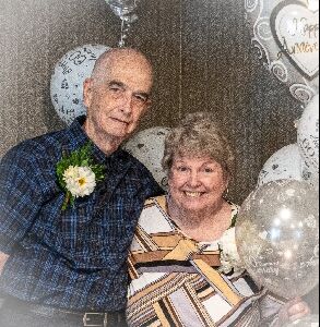 Thomas 60th Anniversary | Anniversaries | lancasteronline.com